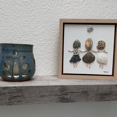 Three Ladies/friends/sisters Large Long-legged Shell Board Art - Etsy