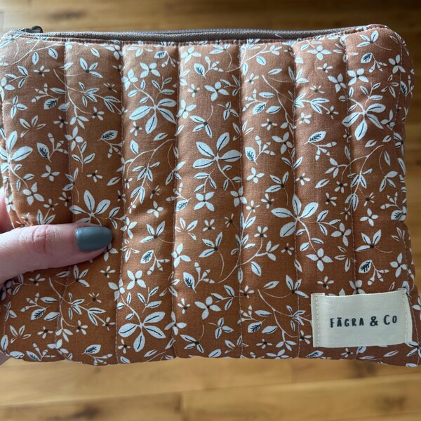 Handmade Quilted Flat Pouch | Flat Pouch | Flat Case | Quilted Case - Etsy