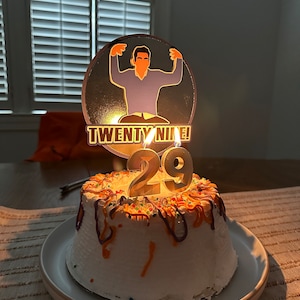 Schmidt 29 Cake Topper 3D - Etsy