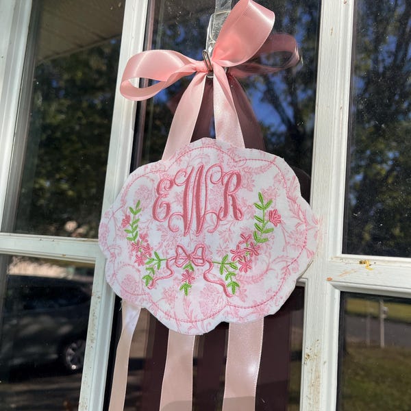 Evy Heirloom Floral Flower With Ribbon Bow Monogram Frame Border ...