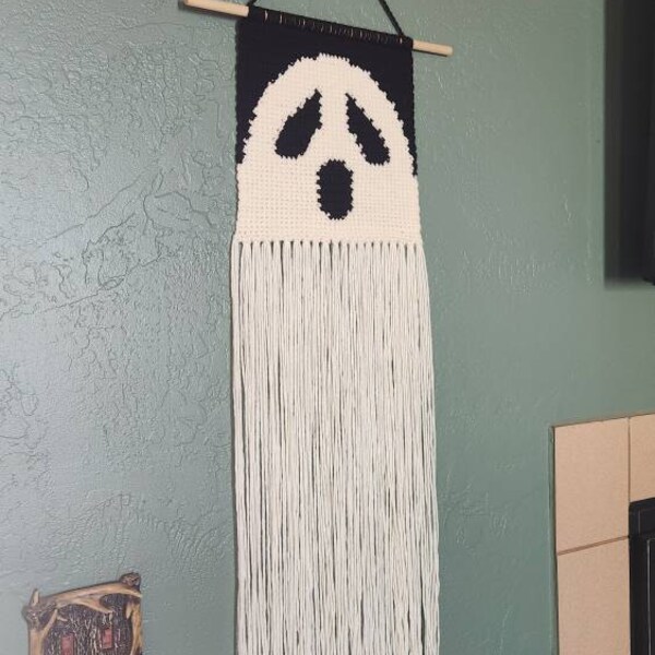 Ghost Tapestry Crochet Pattern / Wall Hanging / Instant Download ...