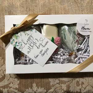 Cream and Olive green Marbled Oreos safari Themed Oh Baby | Etsy