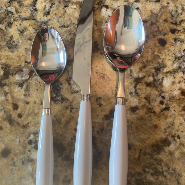 Rainbow Fiesta Stainless Steel Flatware Set by HOMER LAUGHLIN Cambridge ...