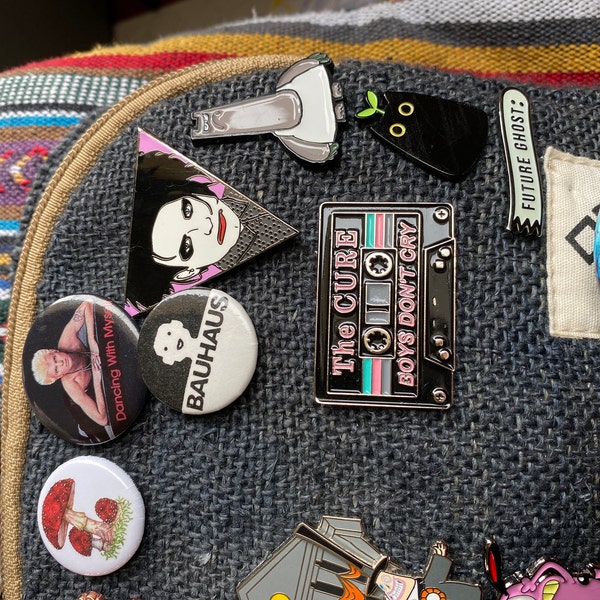 Cute Retro the Cure Enamel Pin the Cure Boys Don't Cry Pin Robert Smith ...