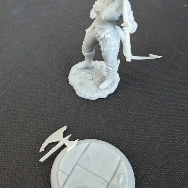 Custom 3D Printed BG3 Baldur's Gate 3 (III) Karlach Miniature/statue (v ...