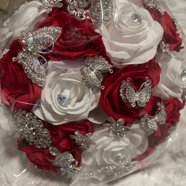 Navy/ Champagne Quinceañera Ramos, Bouquet, Navy Blue and Champagne ...