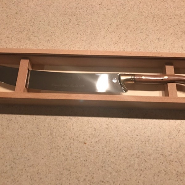Blackwood Champagne Saber Engraved - Sabering Champagne - Champagne ...