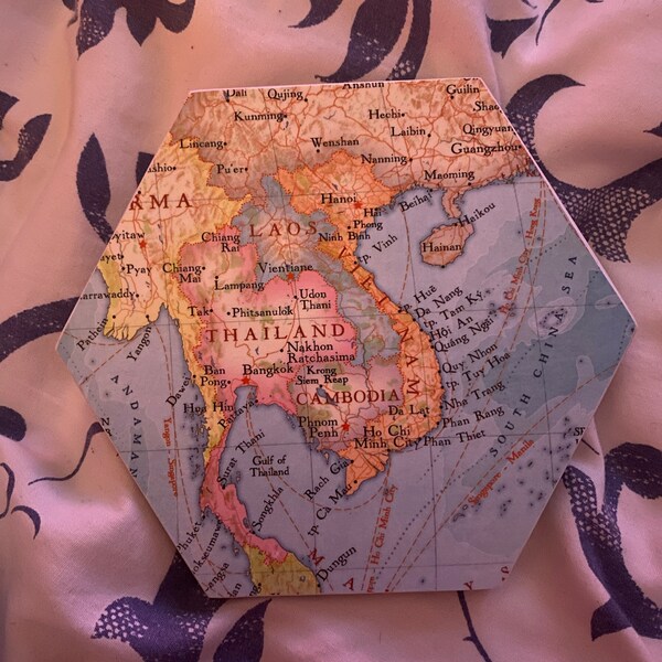 Airplane Ornament, Custom Map Gift for Him, Aeroplane Gift, Pilots Gift ...