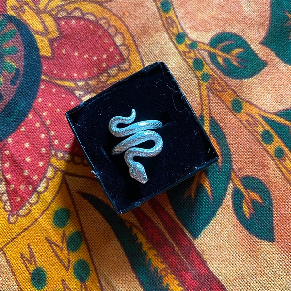 Smooth Scale Snake Ring - Etsy