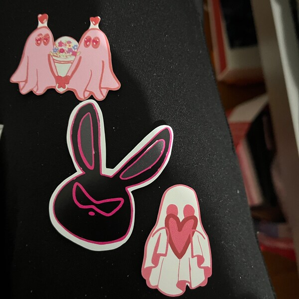 Reading Girl Y2K Era Bookmark - Etsy