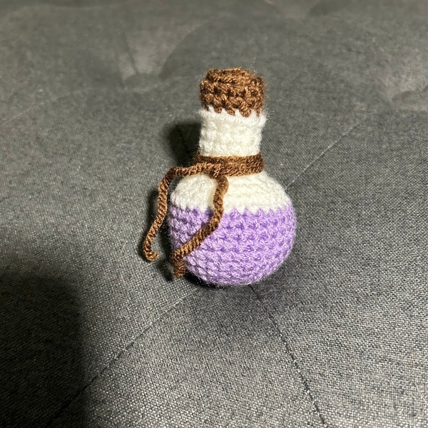 Potion Bottle Crochet PATTERN, No Sew Crochet Pattern, Amigurumi ...