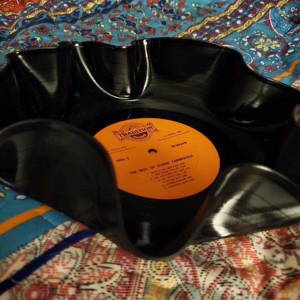 Vinyl Record Bowl | Handmade From Upcycled Records - Etsy