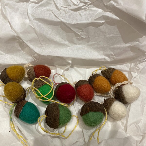 Felt Acorns Set of 6 in Autumn Colours Fall Decorations - Etsy