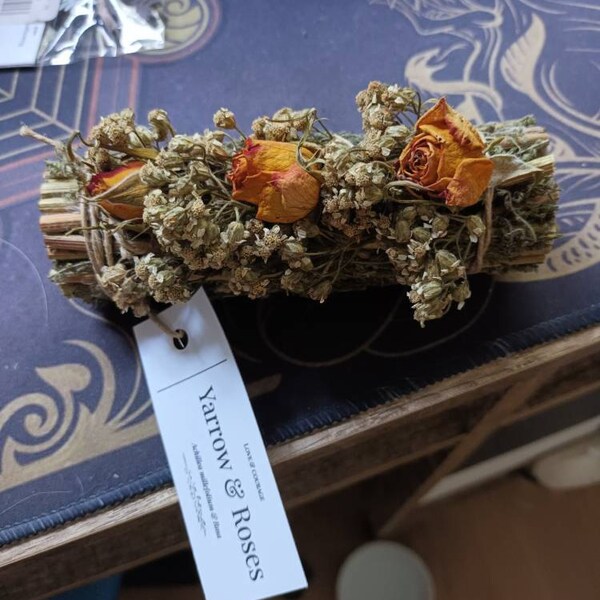 Yule Smudge Stick With Orange Peel Stars & Ash Wood Stick- Juniper ...