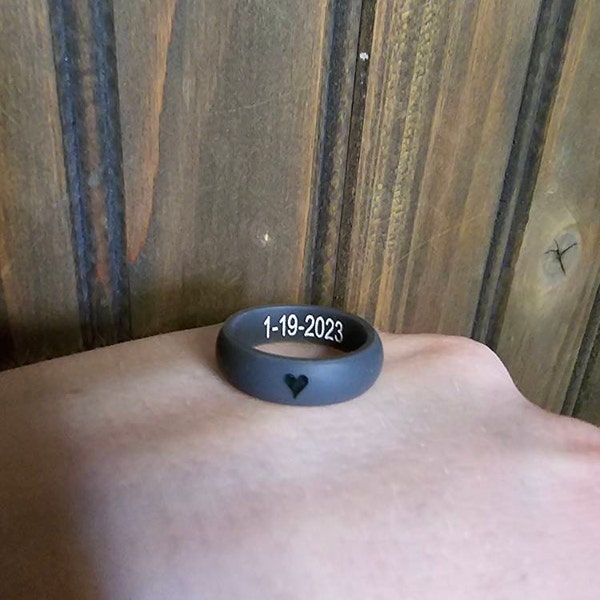 CUSTOM ENGRAVED Women's Silicone Wedding Ring by Aera, Personalized ...
