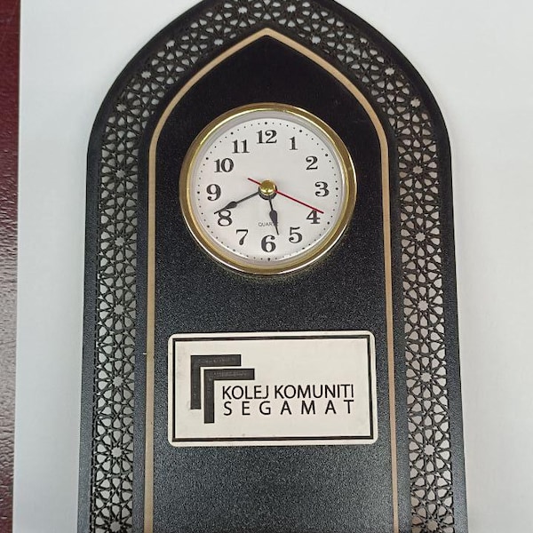 Wooden Desk Clock, Office Product, Co-worker Gift, Laser Cut File, CNC ...