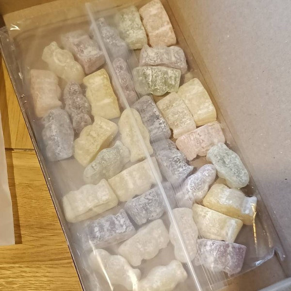 Maxilin Liquorice Flyers Sour Liquorice Strawberry Blackcurrant Sweet ...