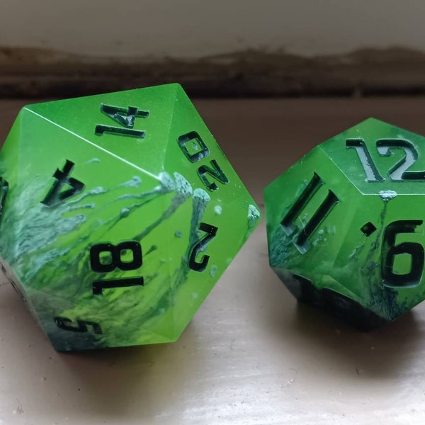 STL Triangle Mold Box for Jumbo D20 Dice Making - Fits Single Chonky ...