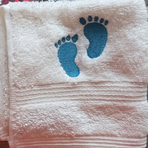 Mini Baby Feet Embroidery Designs, Instant Download 6 Sizes - Etsy