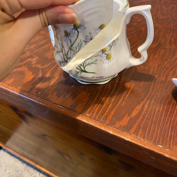 Broken Completely Mismatched Tea Cups and Saucers Vintage Tea Cups ...
