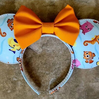 Ear Display Mickey/ Minnie Ear Display Ear Holder - Etsy