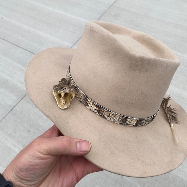 Genuine Open Mouth Rattlesnake Hat Pin. Item(s) Usually in Stock. If ...