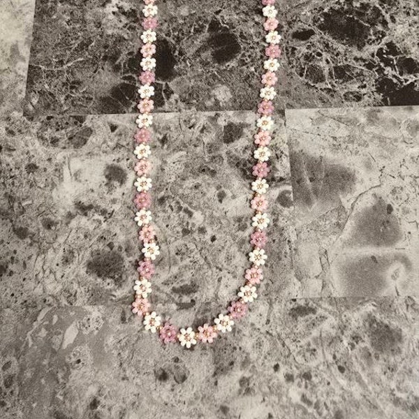 Colorful Pearl Beaded Necklace Flower Bead Necklace for Women Daisy ...