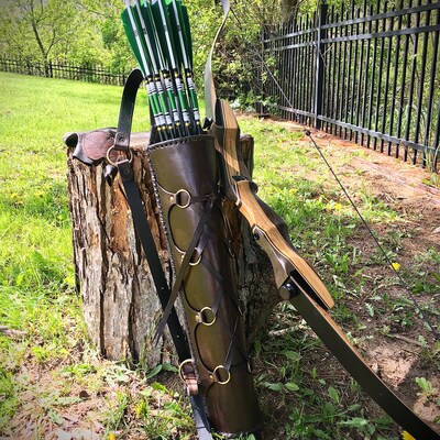 Semicircular, Back Quiver Version With Rings and Laced Edges - Etsy