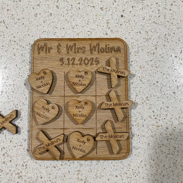 Personalised Table Wedding Games | Unique Wedding Favours | Ring Toss ...