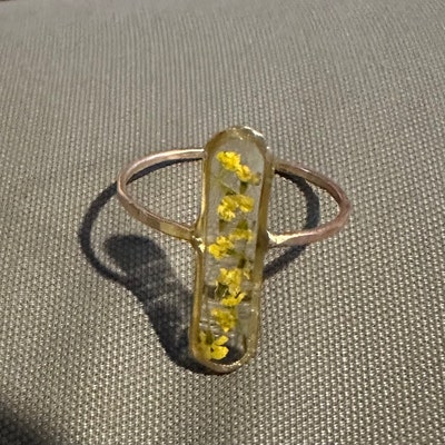 Pressed Flower Ring, Flower Ring, Resin Ring, Yellow Floral Jewelry ...