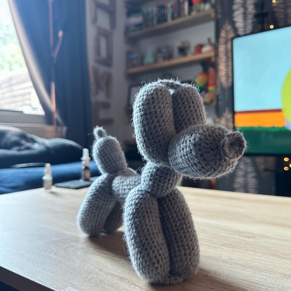Crochet Pattern Balloon Dog, Balloon Dog Amigurumi, Crochet Balloon Dog ...