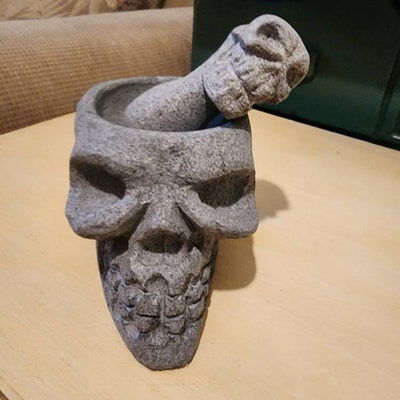 Métlatl Mexican Metate Made of Lava Rock With Metlapil 22x32 - Etsy