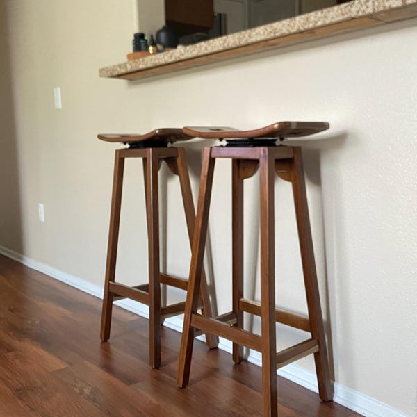 Rare Tiger Maple Stool With Golden Stain - Etsy