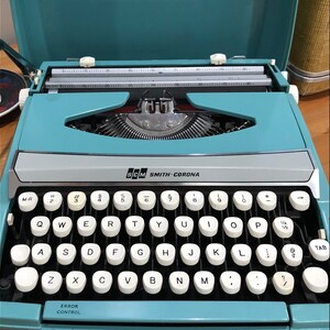 Vintage 1950s Royal Model FPP Manual Typewriter by Royal Mcbee - Etsy