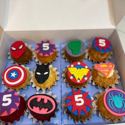 Handmade Edible Fondant RV Camping Cake Topper Set - Etsy