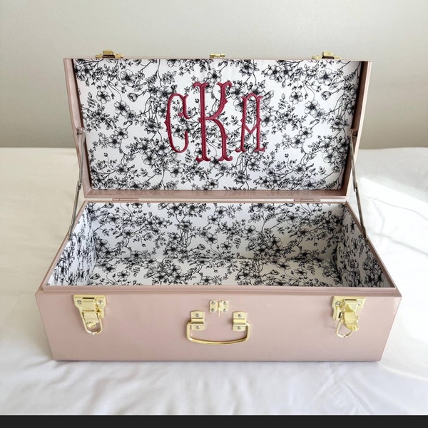 Personalized Baby Keepsake Trunk Large Storage Gift for Newborn Nursery ...