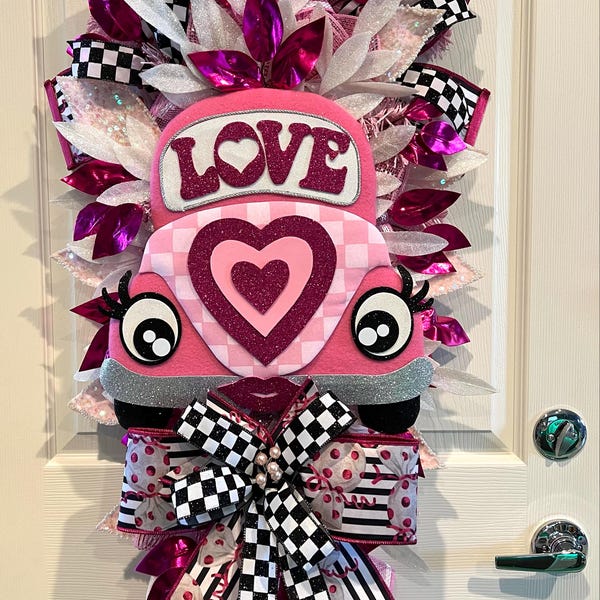 Valentine's Day Love Bug Wreath Attachment - Pink Heart VW Volkswagen ...