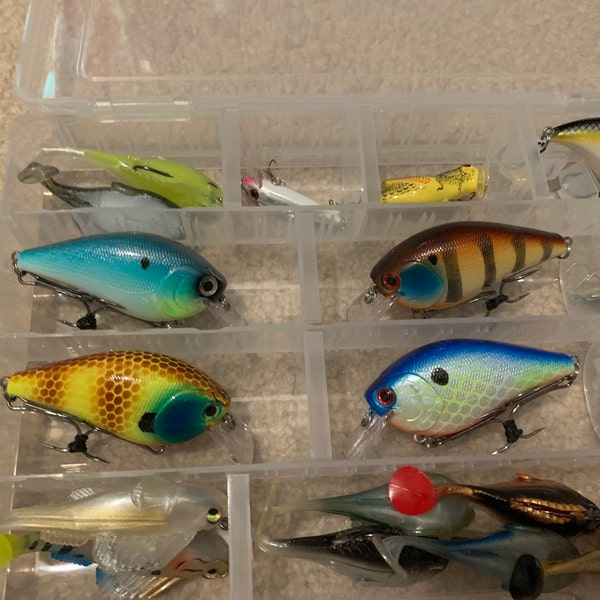 Custom Painted Jerkbait Bass Fishing Lure. Black and White Jerk Bait ...