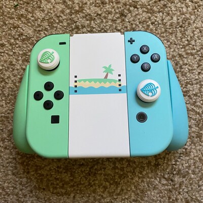 Custom Animal Crossing New Horizons Themed Nintendo Switch Comfort Grip ...