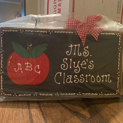 PERSONALIZED APPLE SIGN School Classroom Plaque Wall Name Decor ...