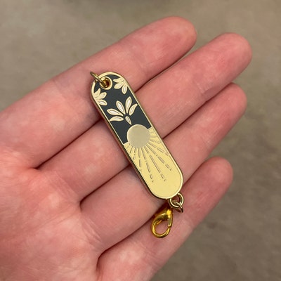 Little Sheep Gold Plated Hard Enamel Pin Knitters Flair - Etsy