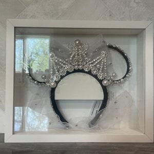 Disney Ears Glass Display, Minnie Ears Wall Holder, Disney Decor ...