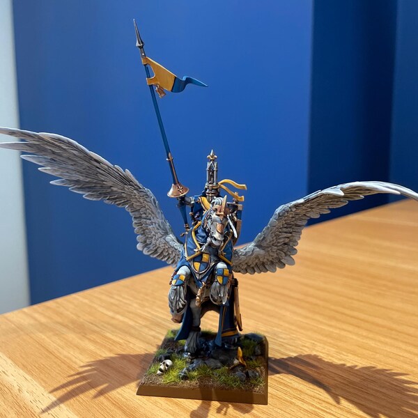 Caladius Grav-tank, Warhammer Figure, Adeptus Custodes, Warhammer 40k ...