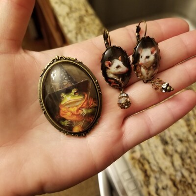 Mourning Brooch, Memento Mori Pin, Victorian / Edwardian Inspired ...