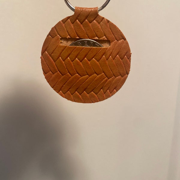 Round Quarter Keeper Keychain | Aldi's Quarter Holder | Cart Quarter ...