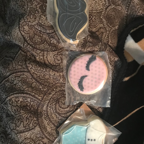 Stashes or Lashes Cookies, Gender Reveal Party - Etsy