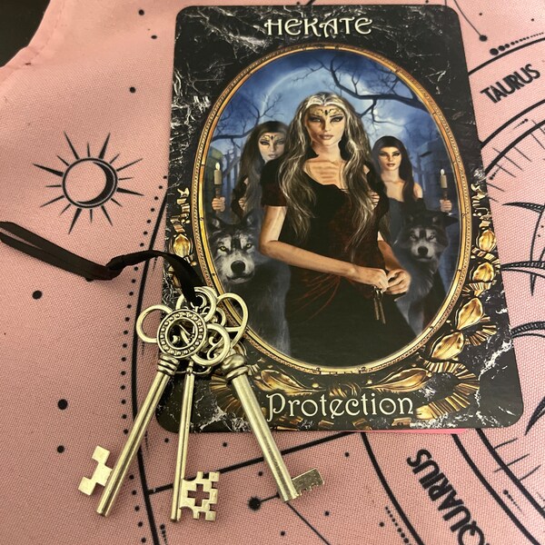 Hecate Silver 3 Key Set | Goddess Hekate | Maiden Mother Crone | Evil ...