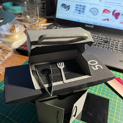 3D Grill Gift Box, Barbecue Grill Gift Card Holder SVG Cut File, 3D ...