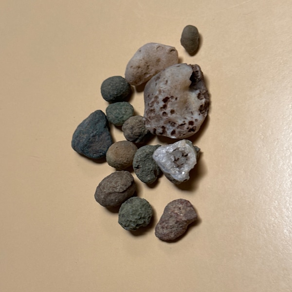 Bag of Tabasco Geodes Unopened (whole Geode) VERY SMALL GEODES - Etsy