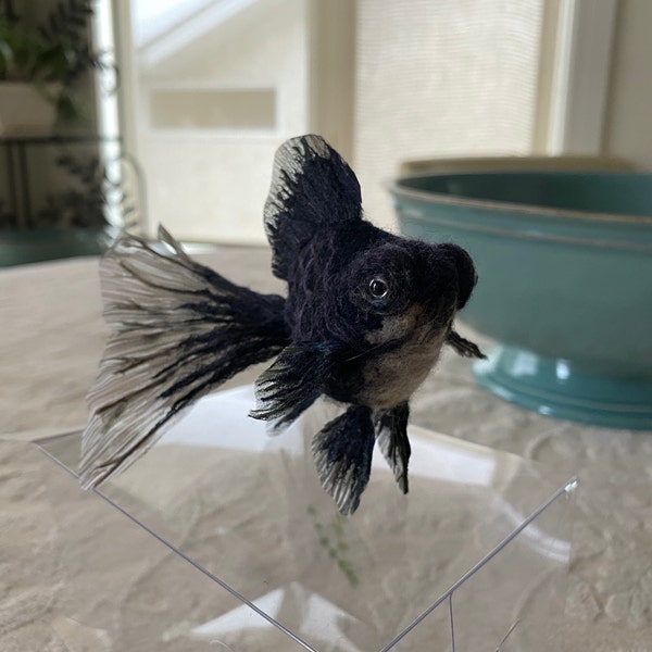 Made to Order Wool Felt Goldfish "cherry Ryukin" Art Fish Aqarium ...